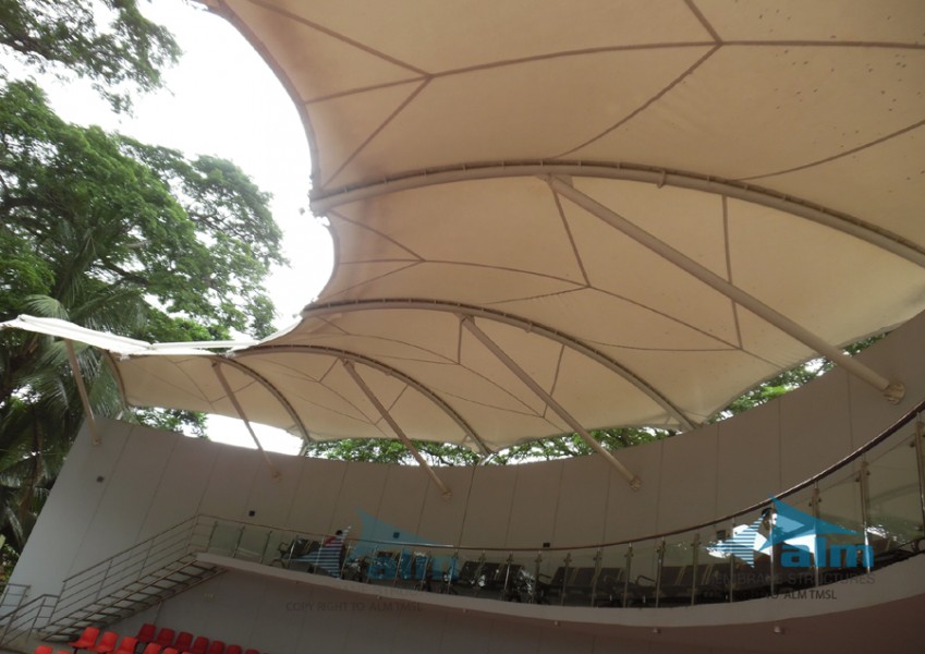 Lightweight Transient Architecture with Tensile Membrane