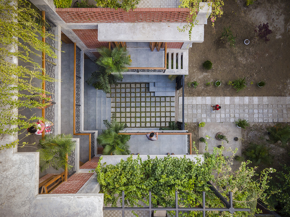 আয়না বুড়ির আদার | Sharal Architects