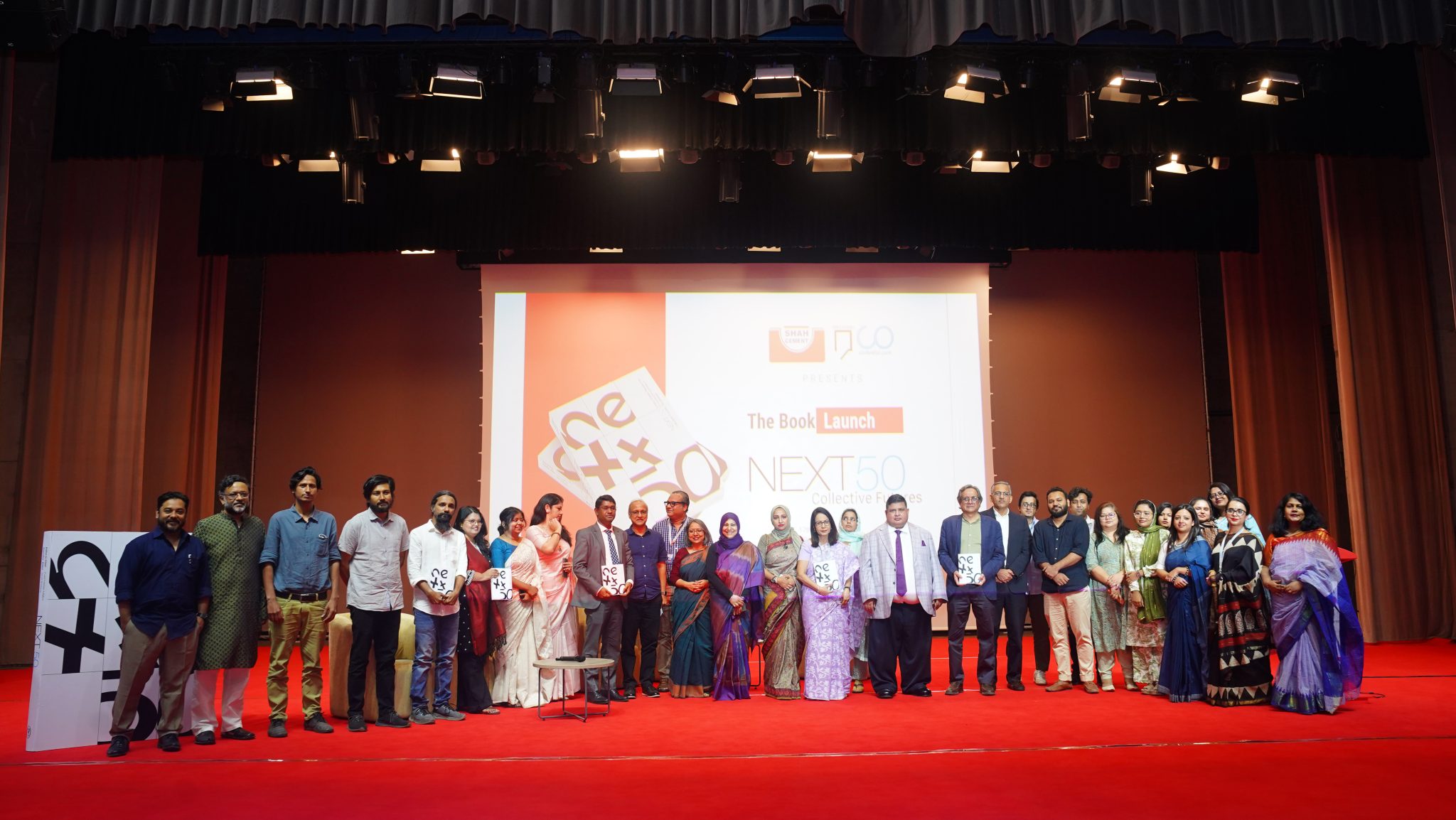 Architect Rafiq Azam receives Cityscape Global Award 2017